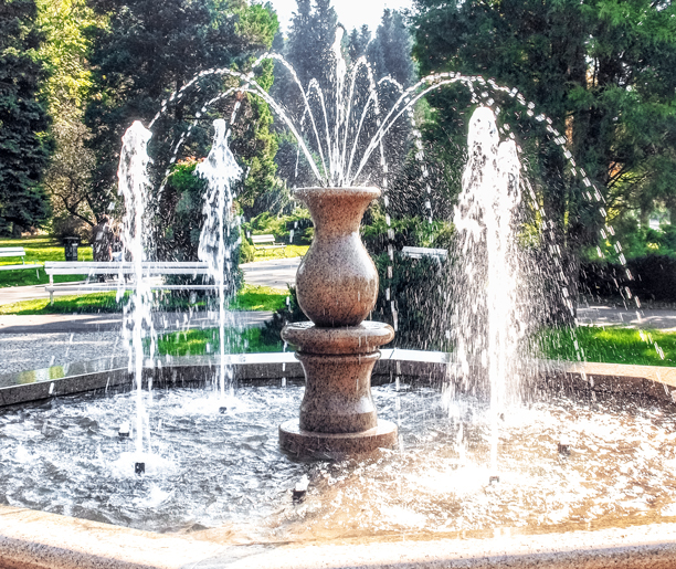 Park Zdrojowy i Pijalnia Artystyczna w Piwnicznej-Zdroju - MAŁOPOLSKA TO GO